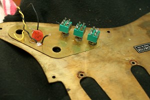 Restoring a Schecter Dream Machine Electronics | Mark Knopfler Guitar Site